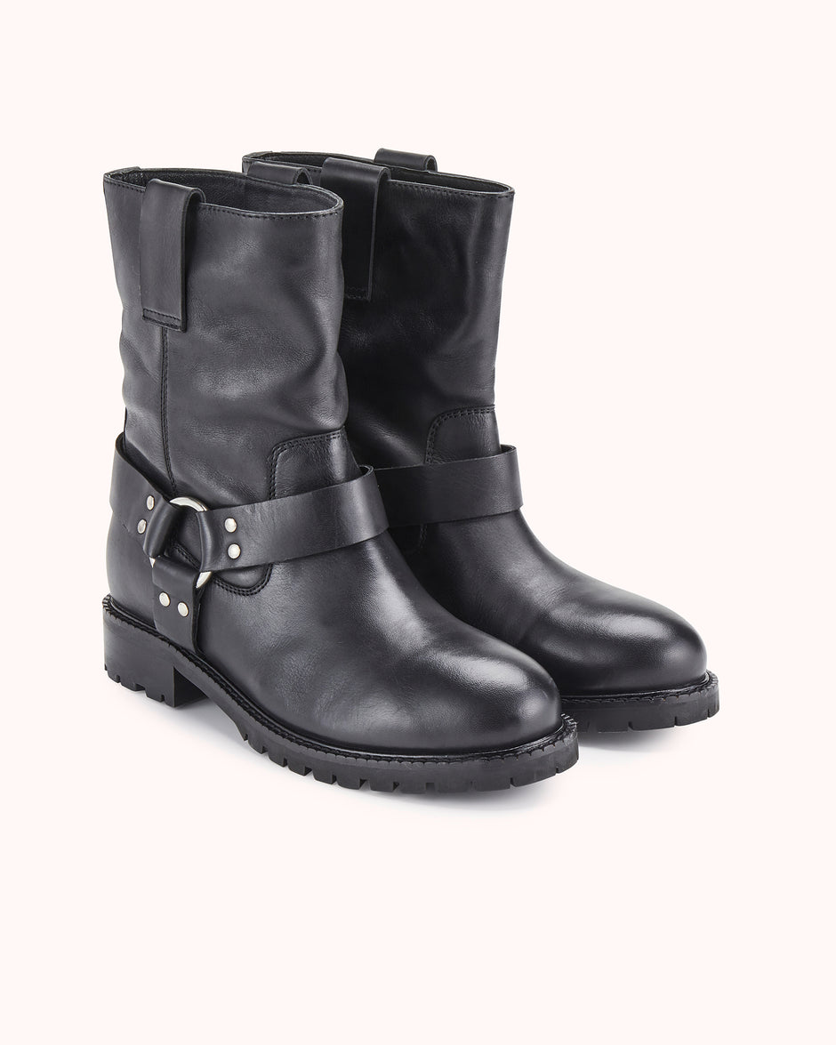 Chaussures – COSMOPARIS